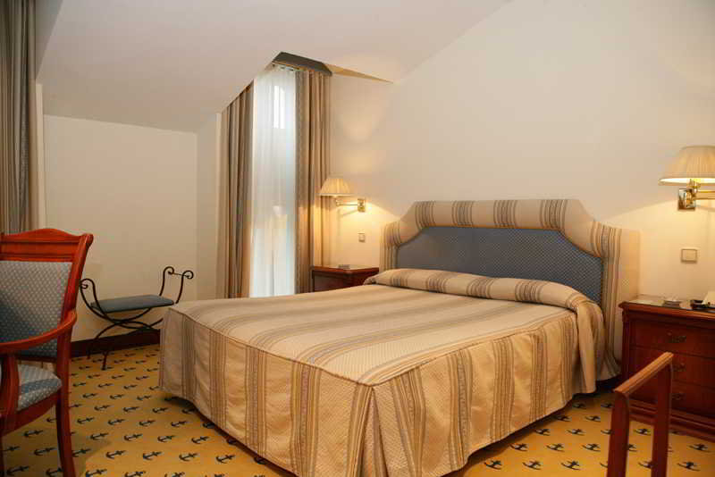 Hotel El Ancla. Cantabria, Spain. Prices and Booking. :: Detur Denmark
