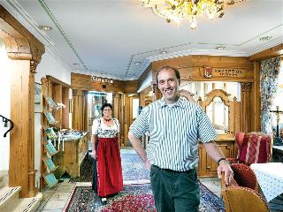 Hotelli Alte Krone. Austrian Alps, Itävalta. Hinnat ja varaus ...