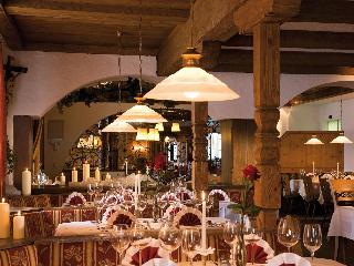 Hotelli Alte Krone. Austrian Alps, Itävalta. Hinnat ja varaus ...